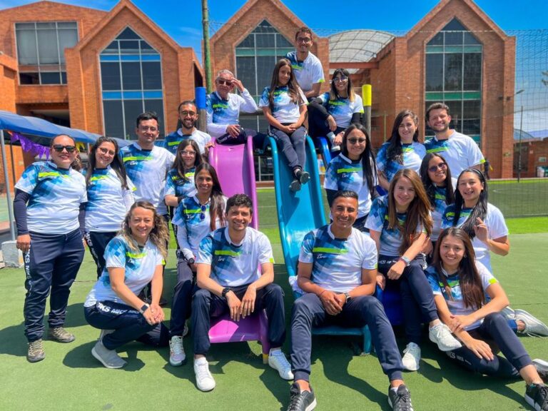 Trabaja con Nosotros – Melanie Klein School